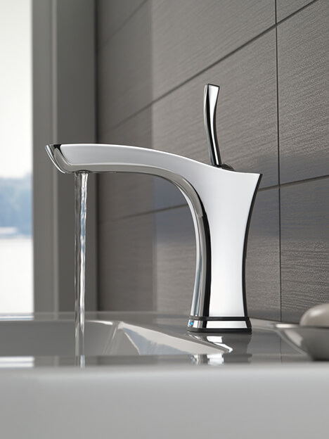 Touchless Bathroom Faucet With Delta® Touch₂O.xt®: Delta Faucet | Delta ...