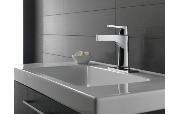 Zura® Bathroom Collection | Delta Faucet
