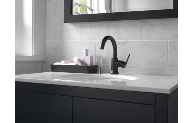 Trinsic® Bathroom Collection | Delta Faucet