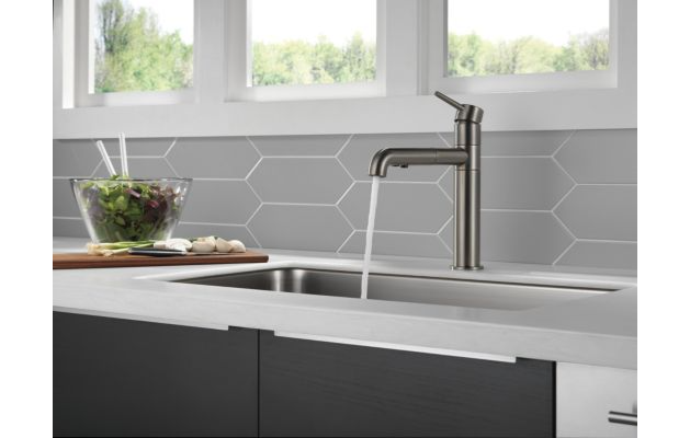 Trinsic® Kitchen Collection | Delta Faucet