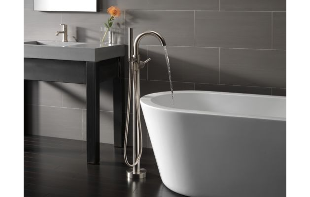 Trinsic® Bathroom Collection | Delta Faucet
