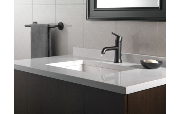 Trinsic® Bathroom Collection | Delta Faucet