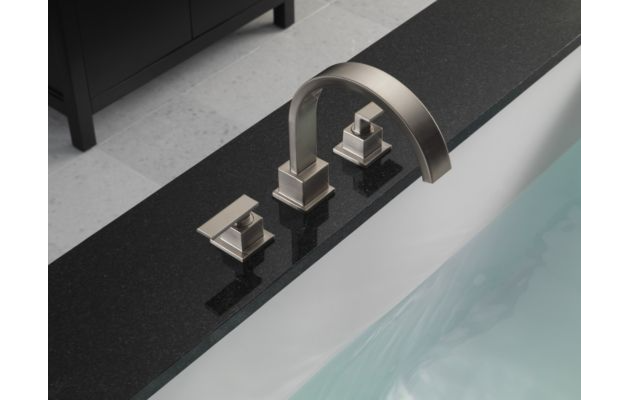 Vero™ Bathroom Collection | Delta Faucet