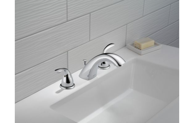 CLASSIC Bathroom Collection | Delta Faucet