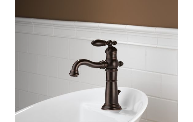Victorian™ Bathroom Collection | Delta Faucet