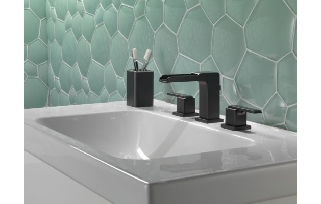 Ara® Bathroom Collection | Delta Faucet