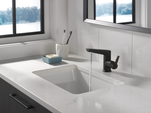 GALEON Bathroom Collection | Delta Faucet