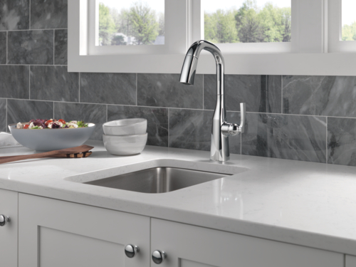 Stryke® Kitchen Collection | Delta Faucet