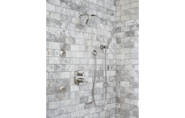 Stryke® Bathroom Collection | Delta Faucet