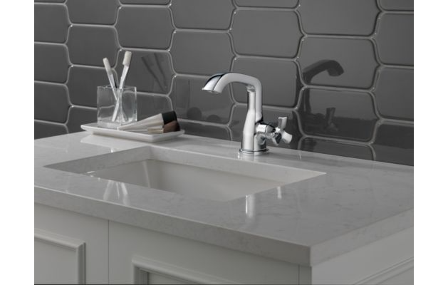 Stryke® Bathroom Collection | Delta Faucet