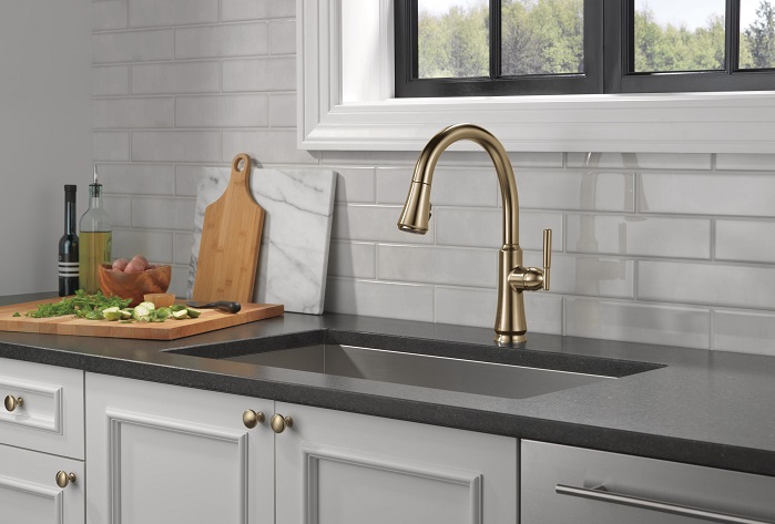 Festive and Bright Kitchens for the Holiday Season | Delta Faucet