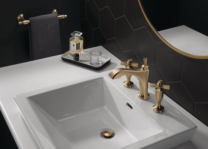 Powder Room Decorating Ideas | Delta Faucet Inspired Living