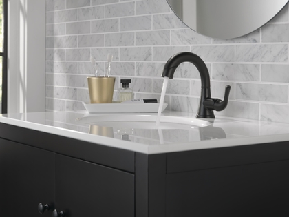Kayra™ Bathroom Collection | Delta Faucet